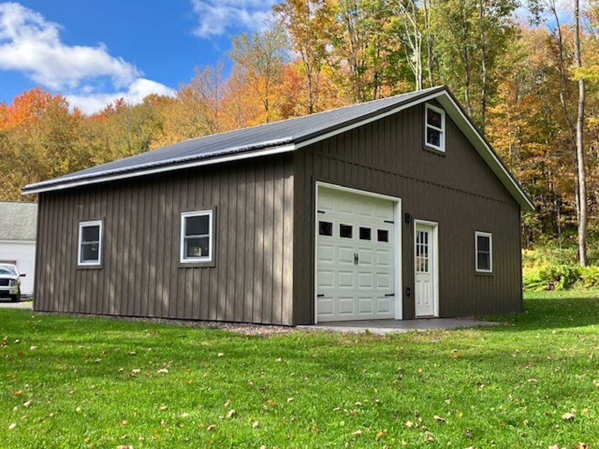 A Useful Guide to Metal Roof and Siding Color Combinations
