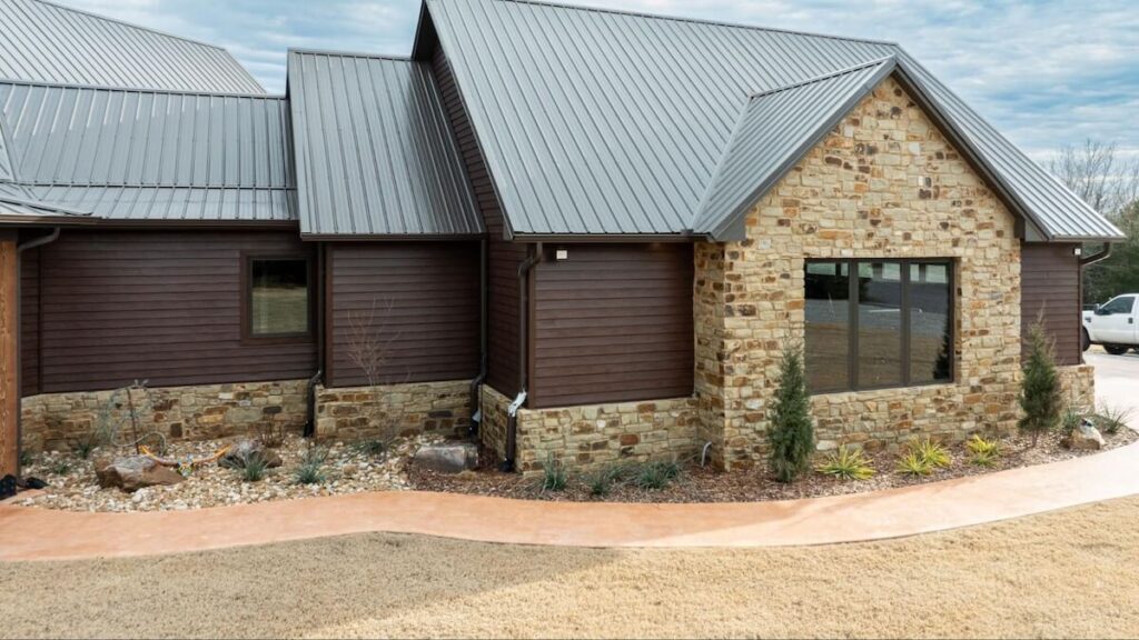 A Guide to Masonite Siding and Top Replacement Options